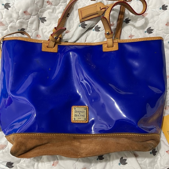 Dooney & Bourke | Bags | Patent Leather Dooney Bourke Tote | Poshmark